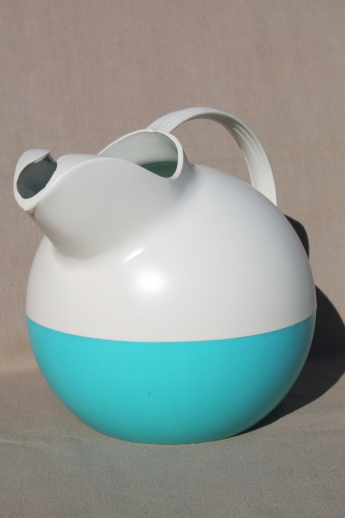 Retro vintage plastic ball pitcher, aqua blue & white thermo-serv therm ...